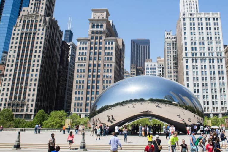 Lugares para visitar en Chicago de noche • Disfrutar en USA
